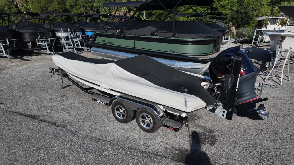 2022 Bullet 21SDC Bass Boat with Yamaha 250 SHO - Florida Family Marine